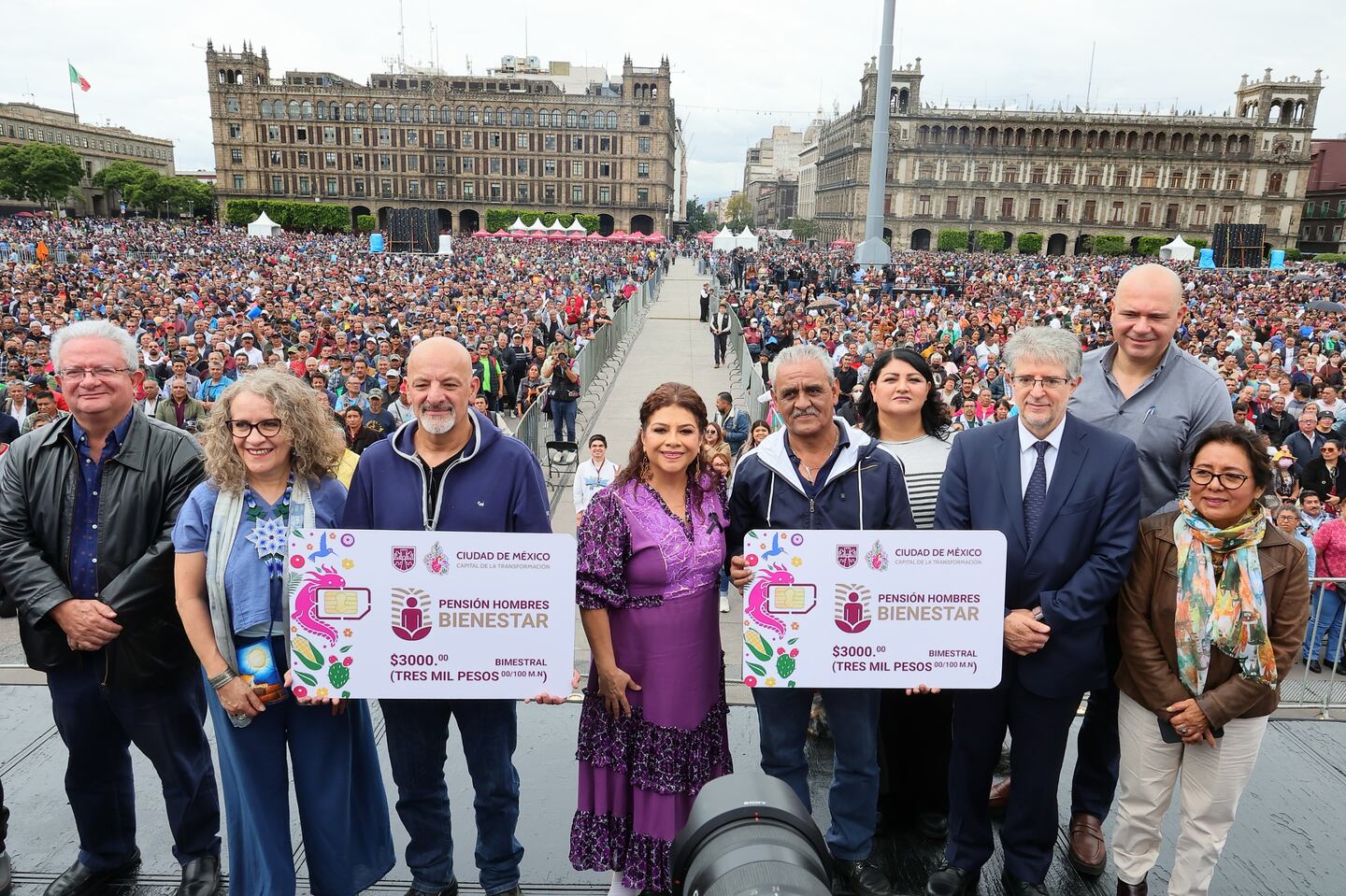 Lanza Gobierno CDMX apoyos universales para hombres de 57 a 64 años ...