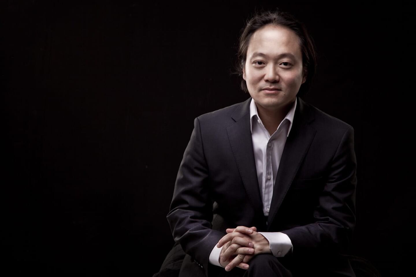 Designan a Scott Yoo como nuevo director titular de la OFUNAM – La ...