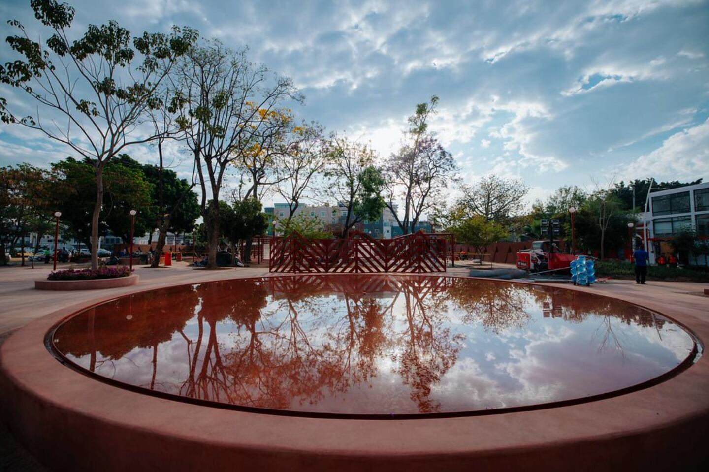 Parque Rojo: la renovación de un ícono urbano – La Crónica de Hoy